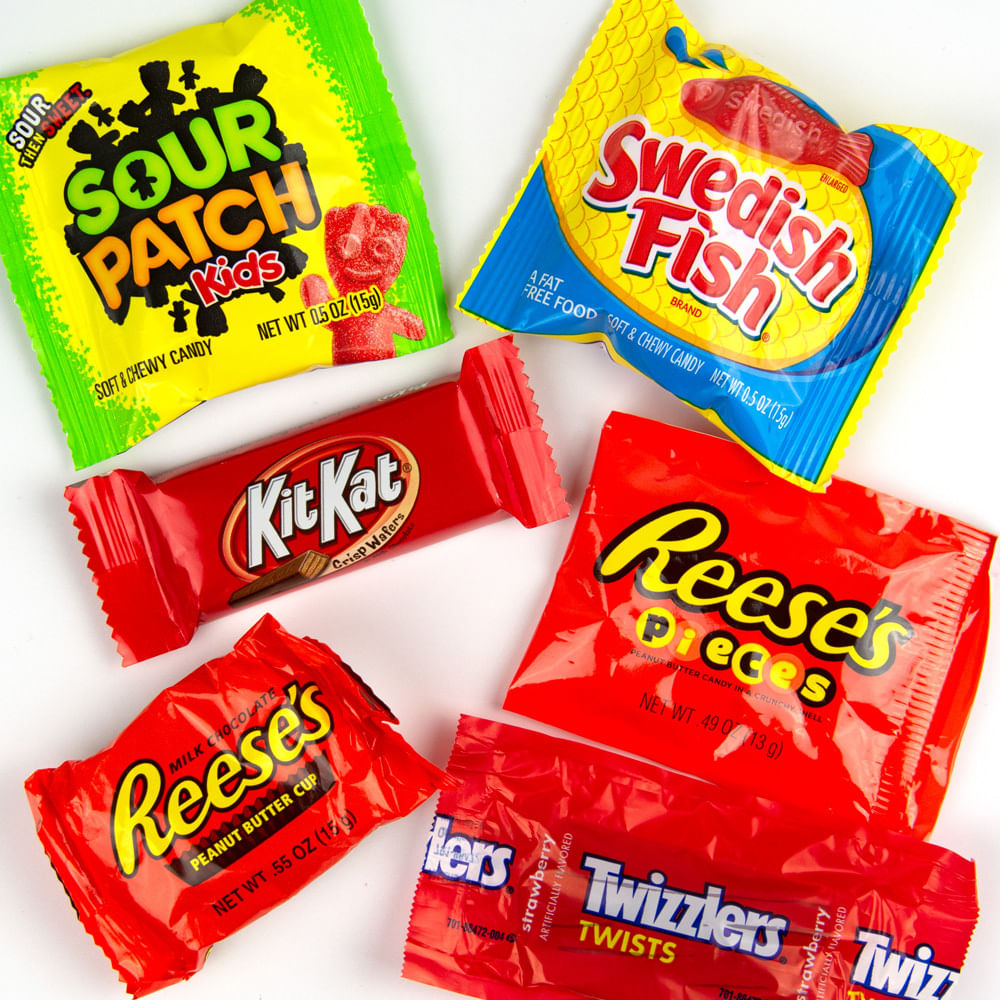 Hershey's Halloween Candy All Time Greats Snack Size Assortment ...